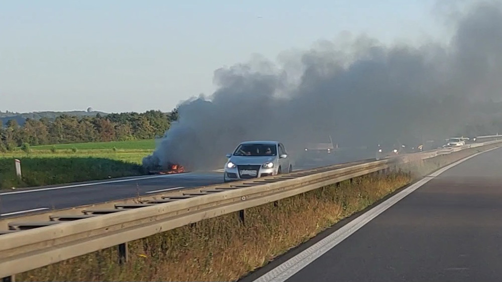 Bil udbrændte på Sydmotorvejen – Vordingborg In